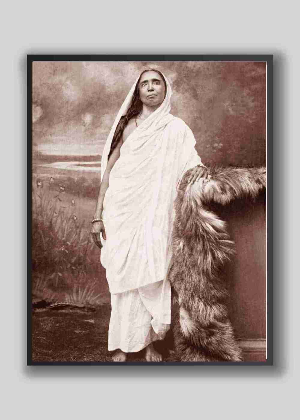 Holy Mother Sri Sarada Devi - Standing in Studio - Photo-1